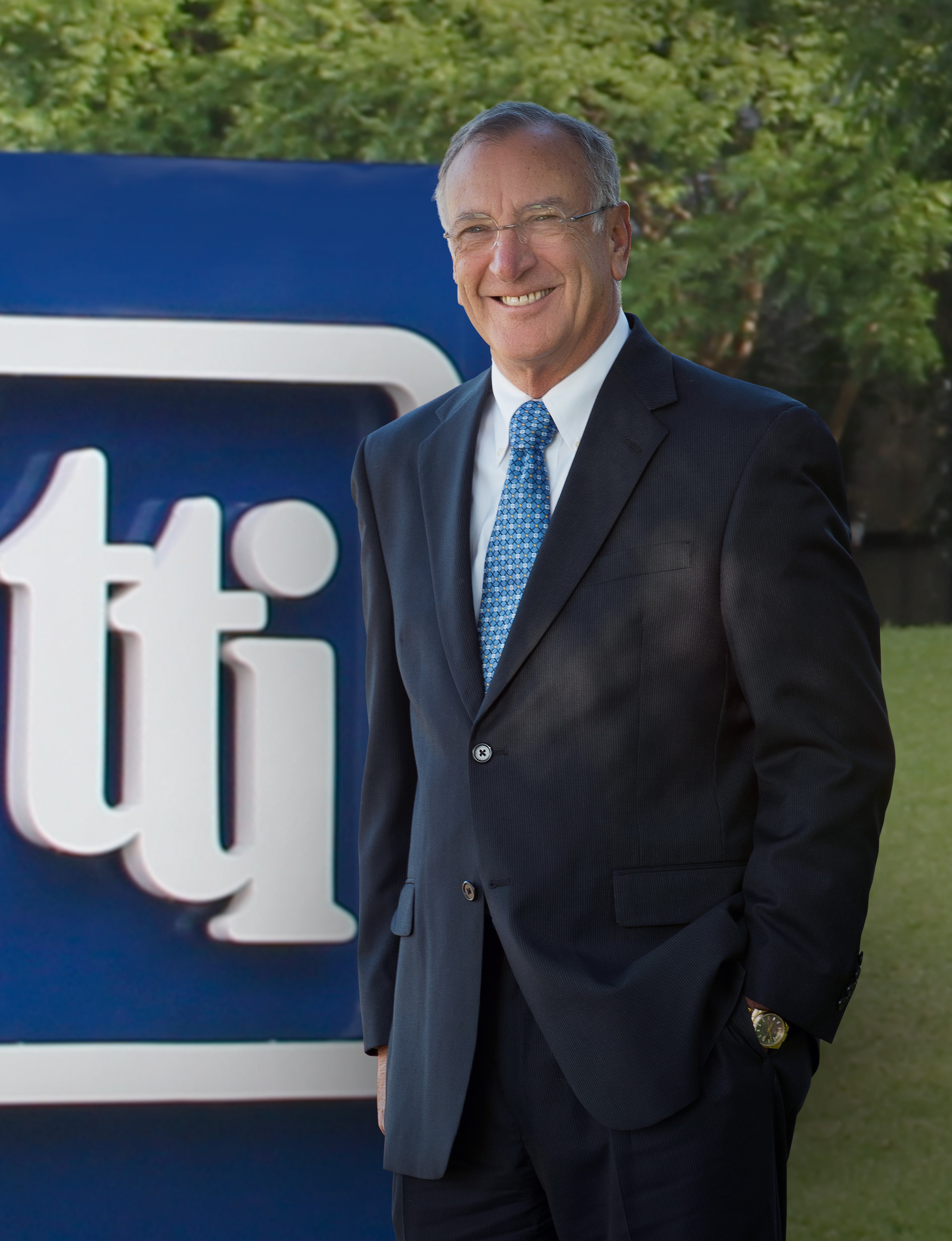 ECIA 2022 Executive Conference Honors Paul Andrews